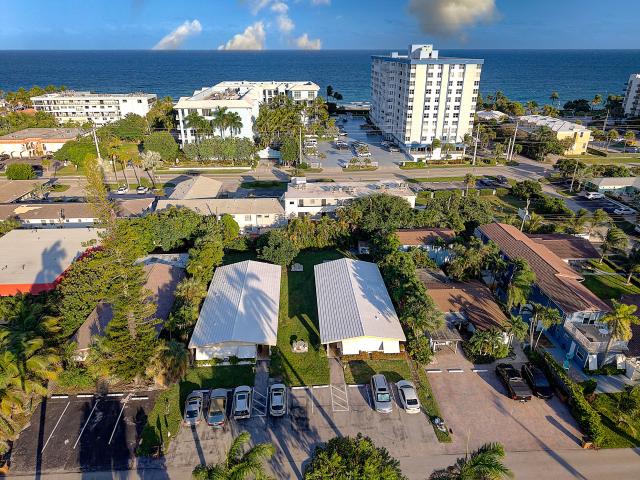 756 SE 19th Ave, Unit 2, Deerfield Beach, FL 33441 | MLS #B26009 | Compass