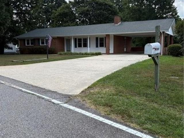 756 Welcome Home Ch Rd, North Wilkesboro, NC 28659