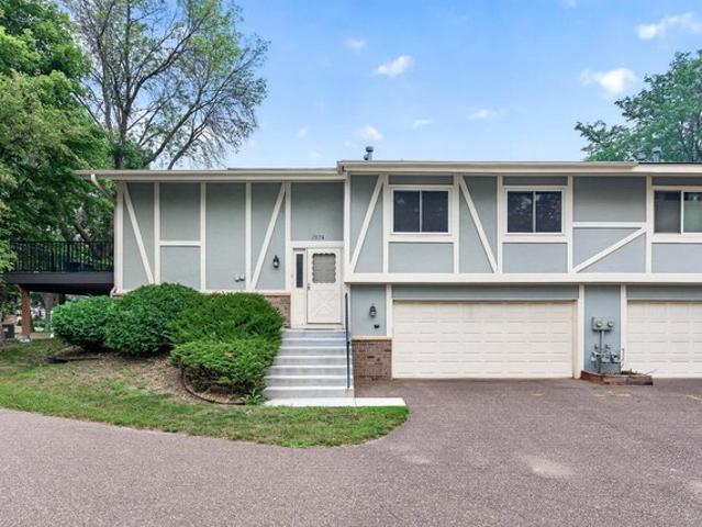 7574 E Fish Lake Rd, Maple Grove, MN 55311