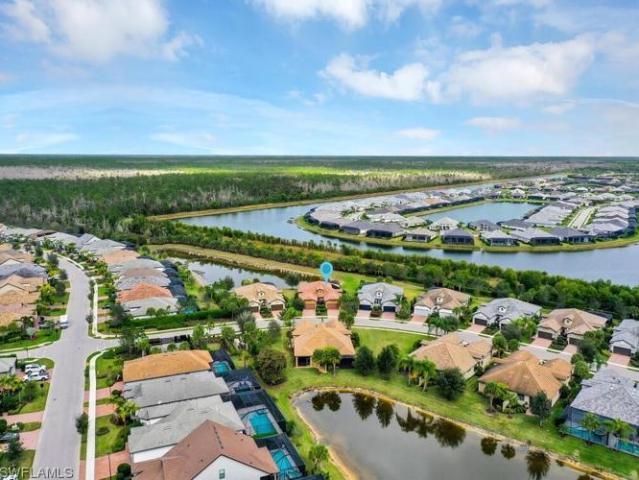 7574 Jacaranda Ln, Naples, FL 34114