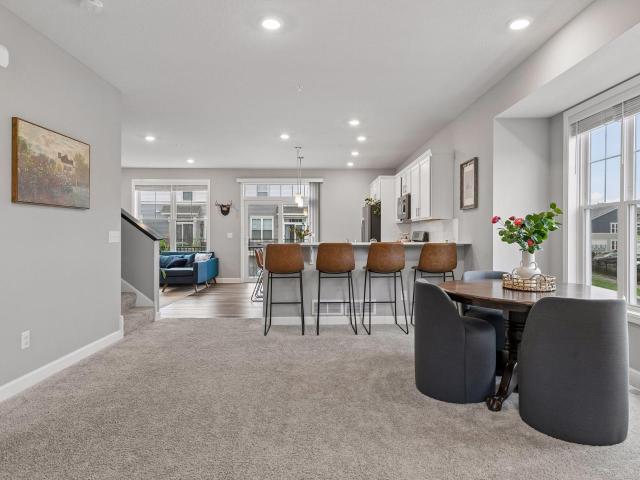 7574 38th Street N
