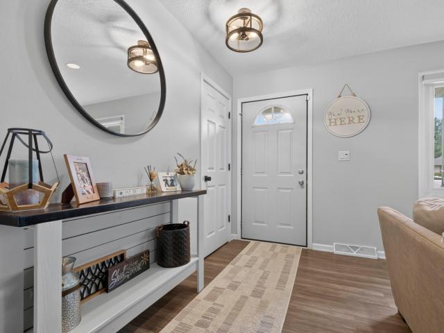7575 farmhome lane