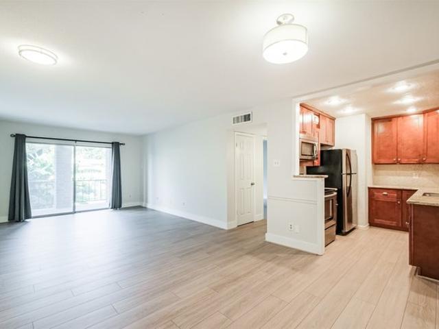 7575 Katy Fwy Unit 143, Houston, TX 77024