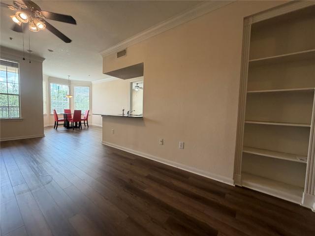 7575 Kirby Drive 1209