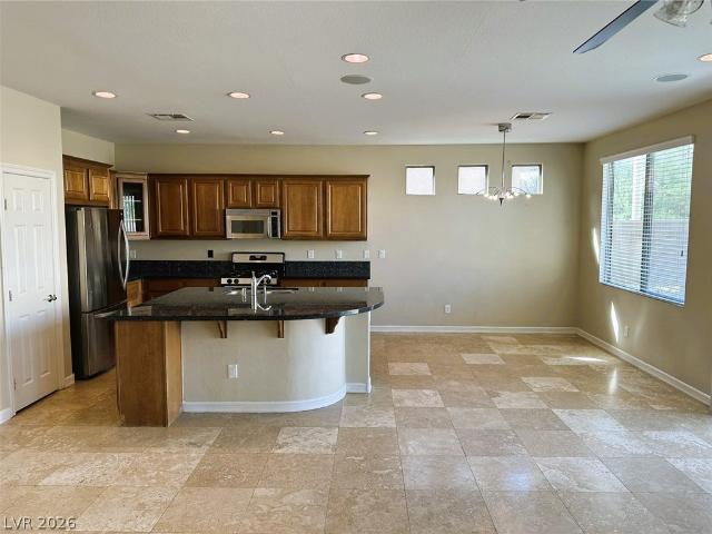 7576 Cascade Oak Avenue