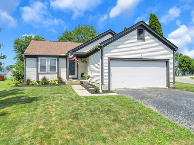 7576 Plainfield Dr, Pickerington, OH 43147