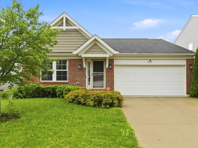 7579 Maple Trunk Dr, Canal Winchester, OH 43110