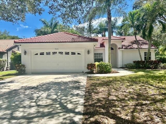 7570 NW 47th Ave, Coconut Creek, FL 33073