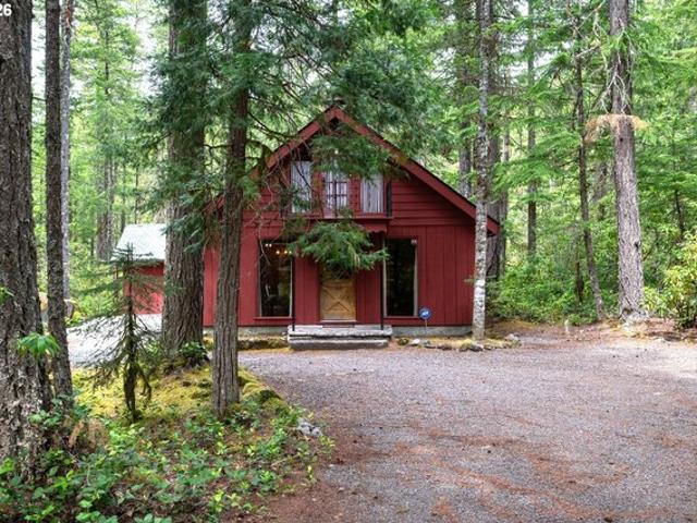 75721 E Road 28, Rhododendron, OR 97049