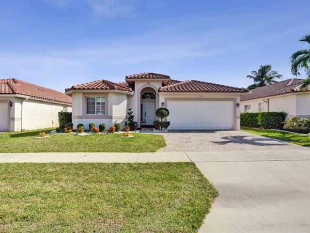 7572 Parkside Ln, Margate, FL 33063
