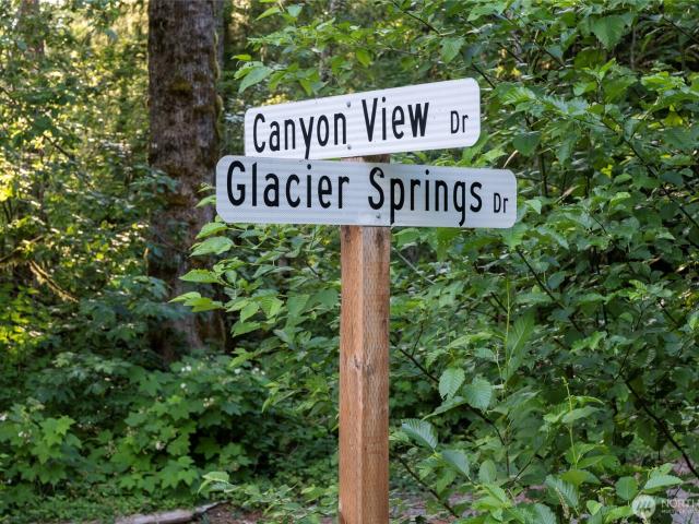 7573 Glacier Springs Drive