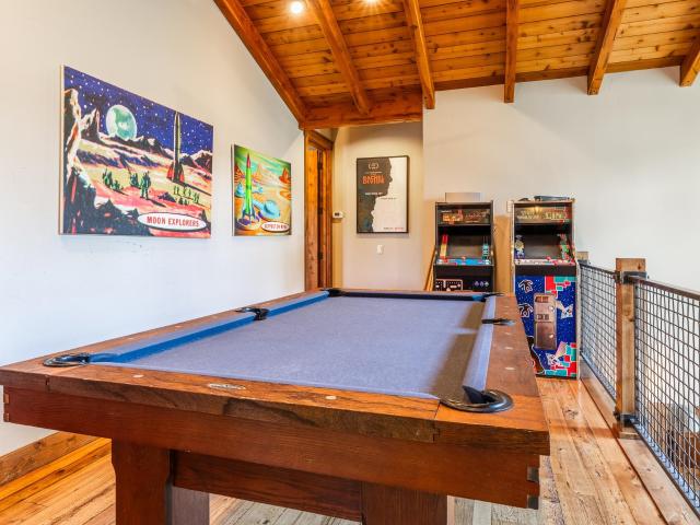 757 Canyon Blvd, Mammoth Lakes, CA 93546 | MLS #260453