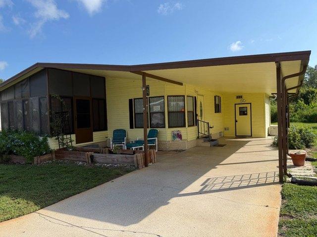 757 Century Ln, Winter Haven, FL 33881