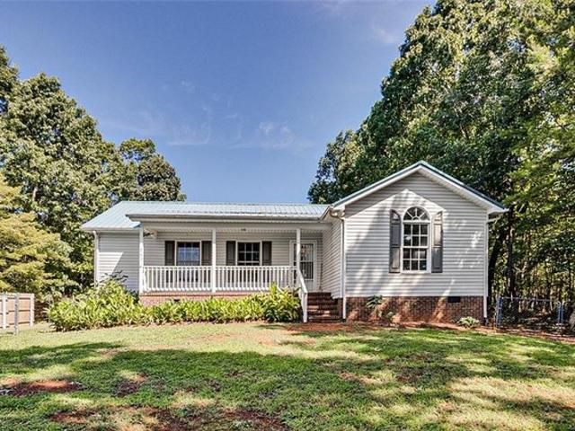 757 Crestview Church Rd, Asheboro, NC 27205