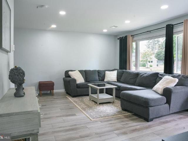 757 Jane Road