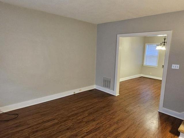 757 Locust Street