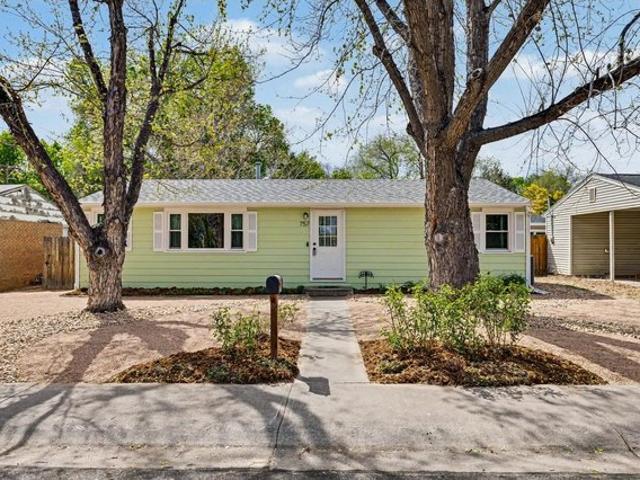 757 Lashley St, Longmont, CO 80504