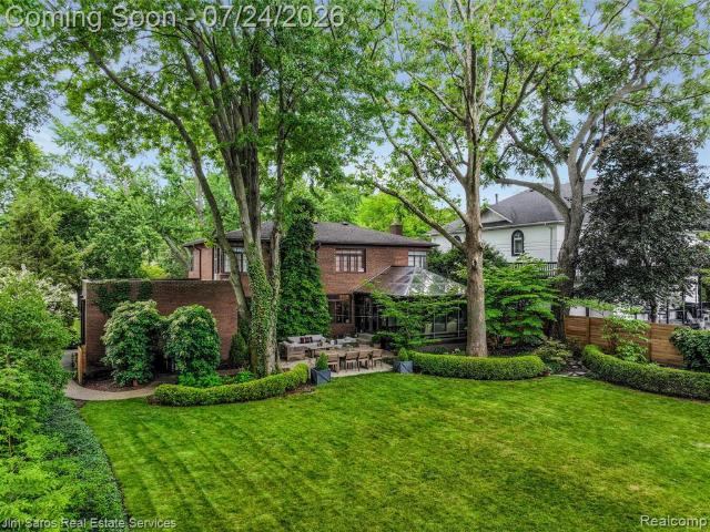 757 Middlesex Road