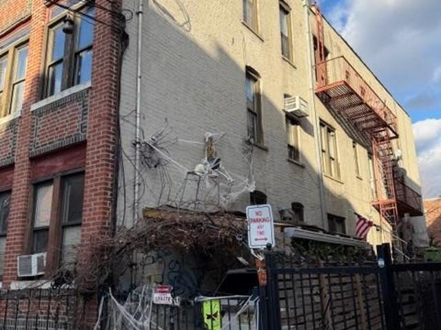 757 Miller Avenue