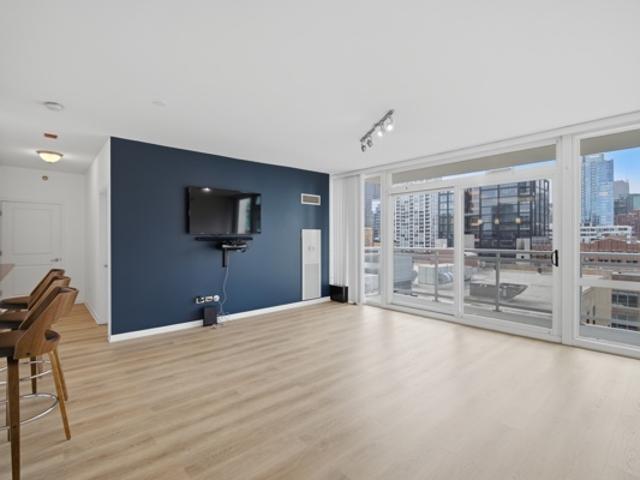 757 N Orleans Street # 1012