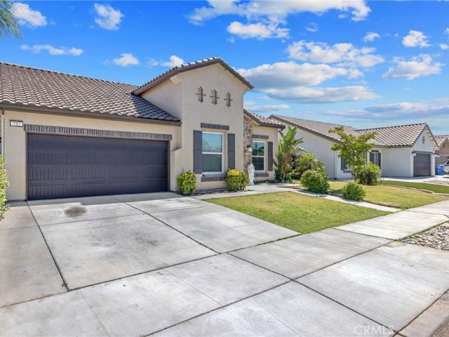 757 Strada Street