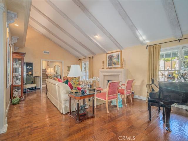 757 Quail Valley