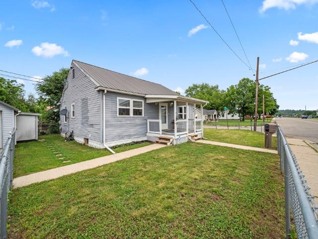 757 Water Street, E