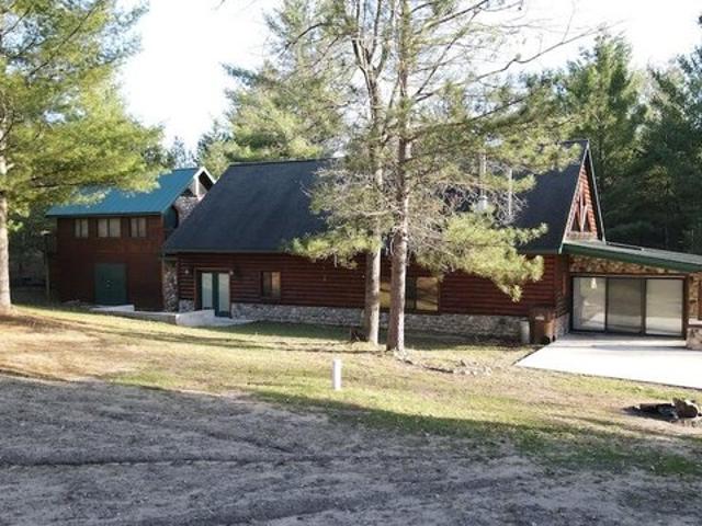 7584 Railroad Grade, Gladwin, MI 48624