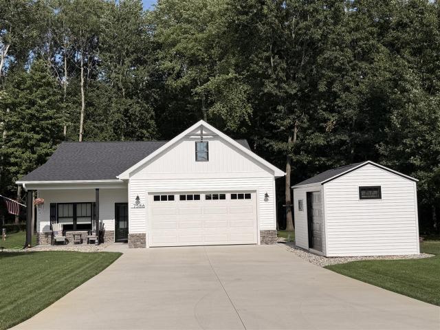7586 Regency Lane