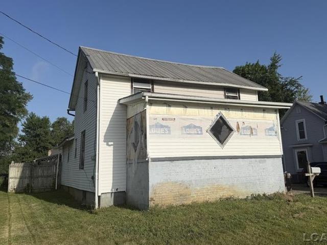 758 Caton Rd, Adrian, MI 49221