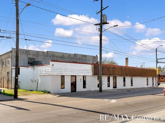 758 Burton Street