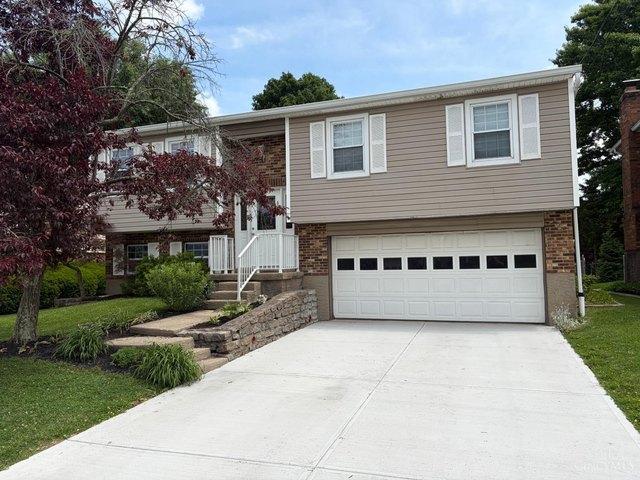 758 Trio Ct, Delhi Township, OH 45238