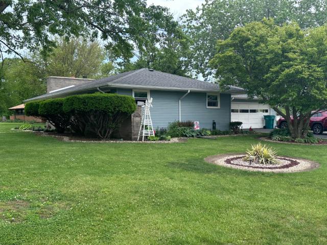 7595 Washington Court