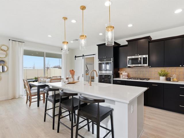 7596 E Dixon St, Nampa, ID 83687 | MLS #98982 | Compass