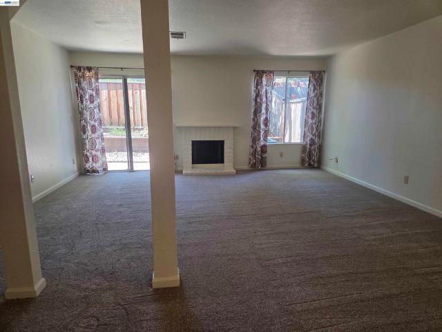 7596 silvertree ln