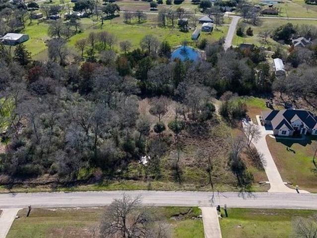 7598 Field Creek Estates Dr, Bryan, TX 77808