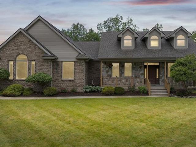 75993 McKay Rd, Romeo, MI 48065