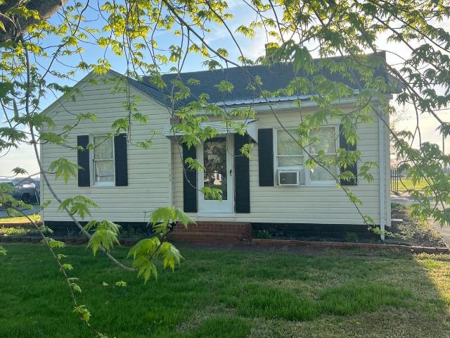 7599 Marshall St, Lincoln, DE 19960 | MLS #DESU2110 | Compass