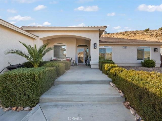 7590 Arrowhead Lake Road, Hesperia, CA