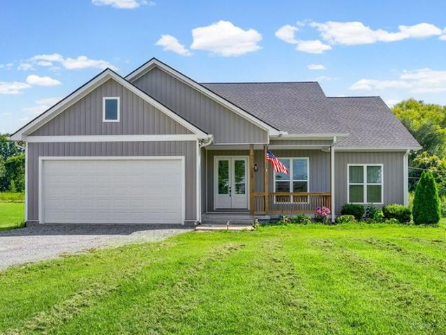 7590 Highway 41 N, Adams, TN 37010