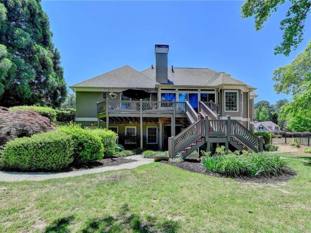 7590 Wentworth Drive