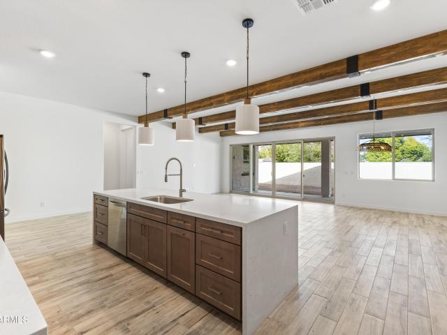7592 W Evans Dr, Peoria, AZ 85381 | MLS #6802