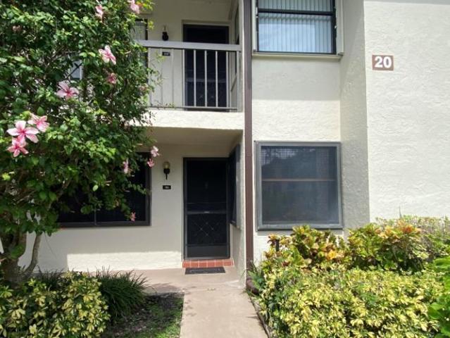 7593 Tahiti Ln #106, Lake Worth, FL 33467