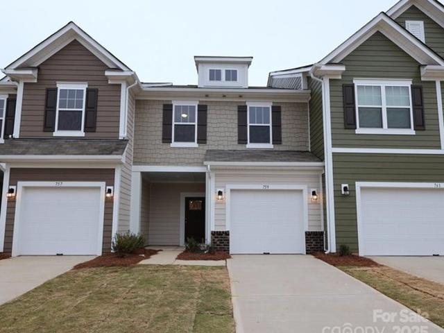 759 Kitfox Dr NW, Concord, NC 28027