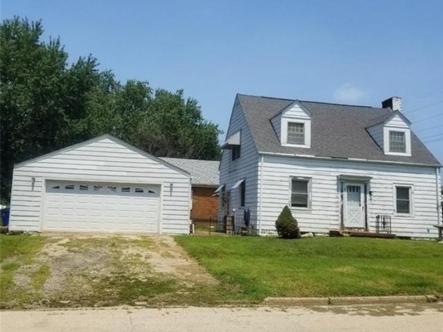 759 S 22nd St, Decatur, IL 62521
