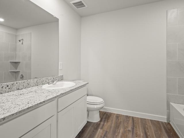 759 Woodhaven Lks Dr, La Marque, TX 77568 | MLS #93419