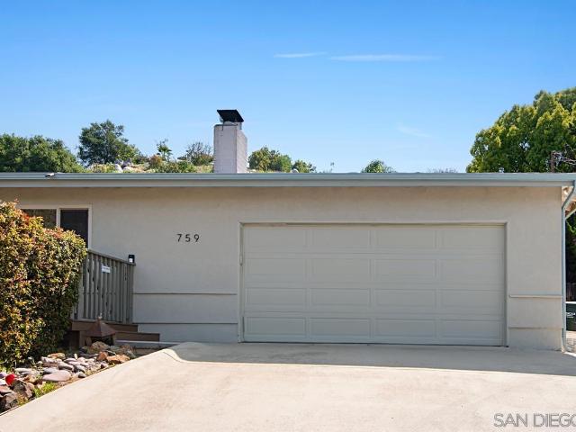 759 Via Flora Rd