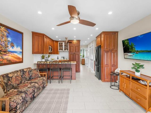 75 6100 Alii Dr Apt C21, Kailua Kona, HI 96740