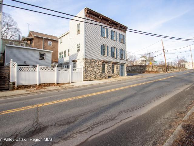 75 77 S 3rd St, Hudson, NY 12534 | MLS #20260 | Compass