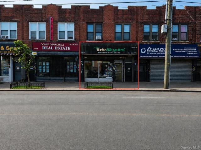 75 20 Metropolitan Avenue
